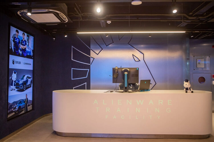 Team Liquid and Alienware Officially Open Alienware Training Facility ...